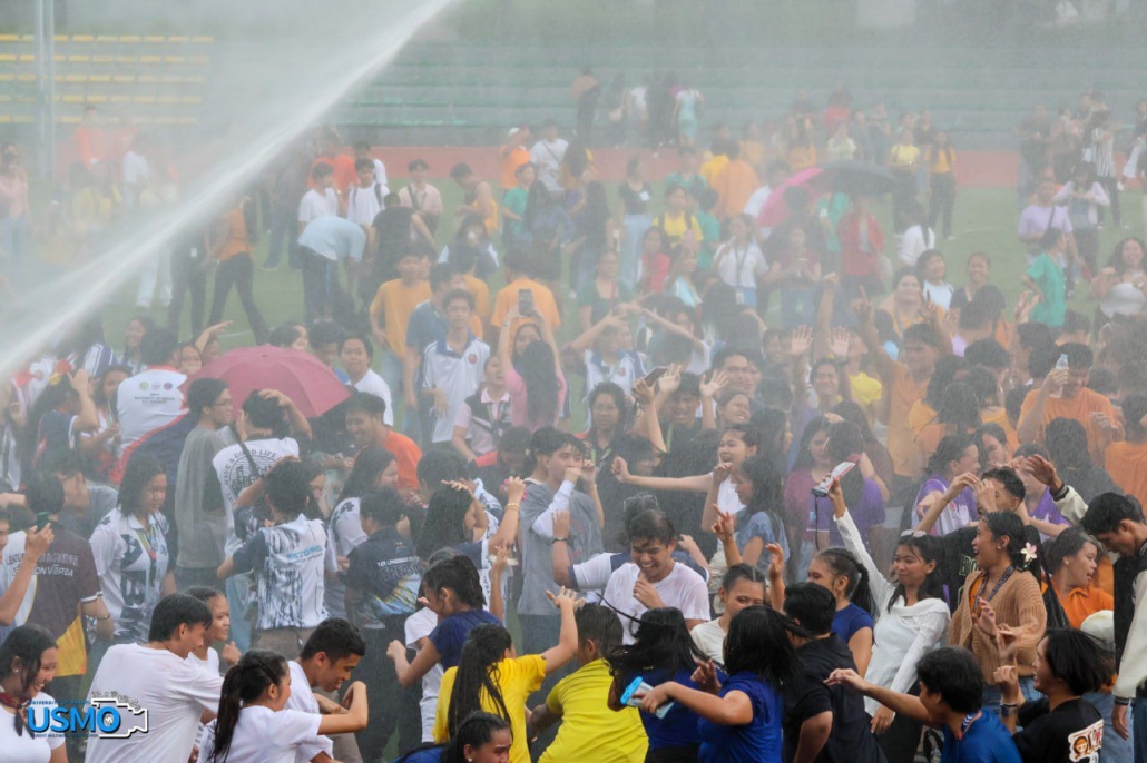 UMak Welcomes Freshmen with a Splash